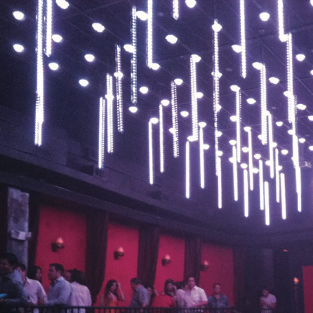 DMX White Vertical Tube Pixel by Pixel Control